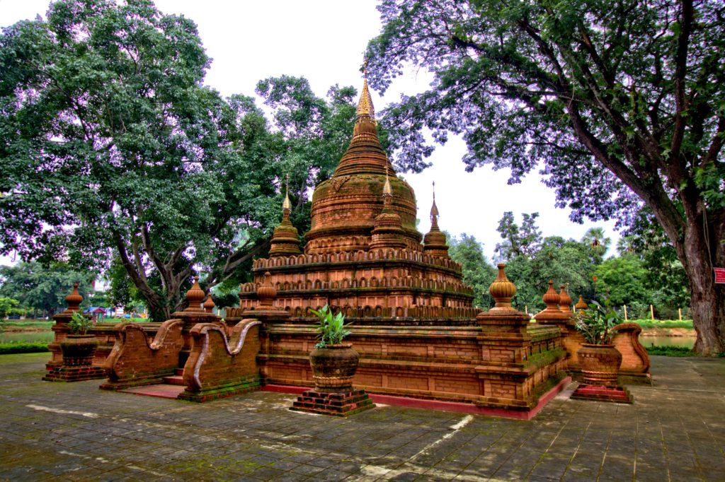 Taungoo – questionable food, check! | Bootshadow – Adventures in Asia ...